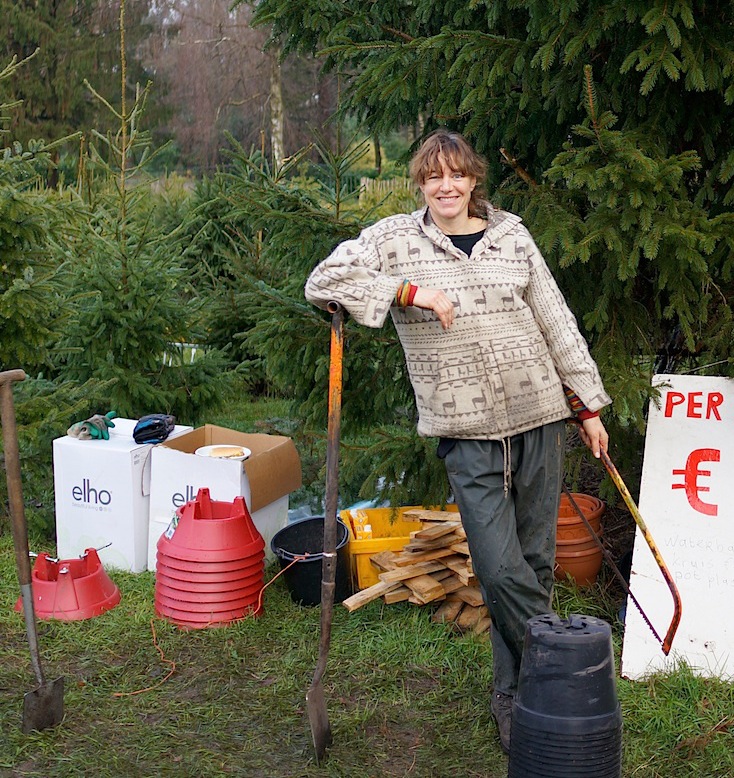 Kerstbomenverkoop op akker van Bakker – Oog op Blaricum